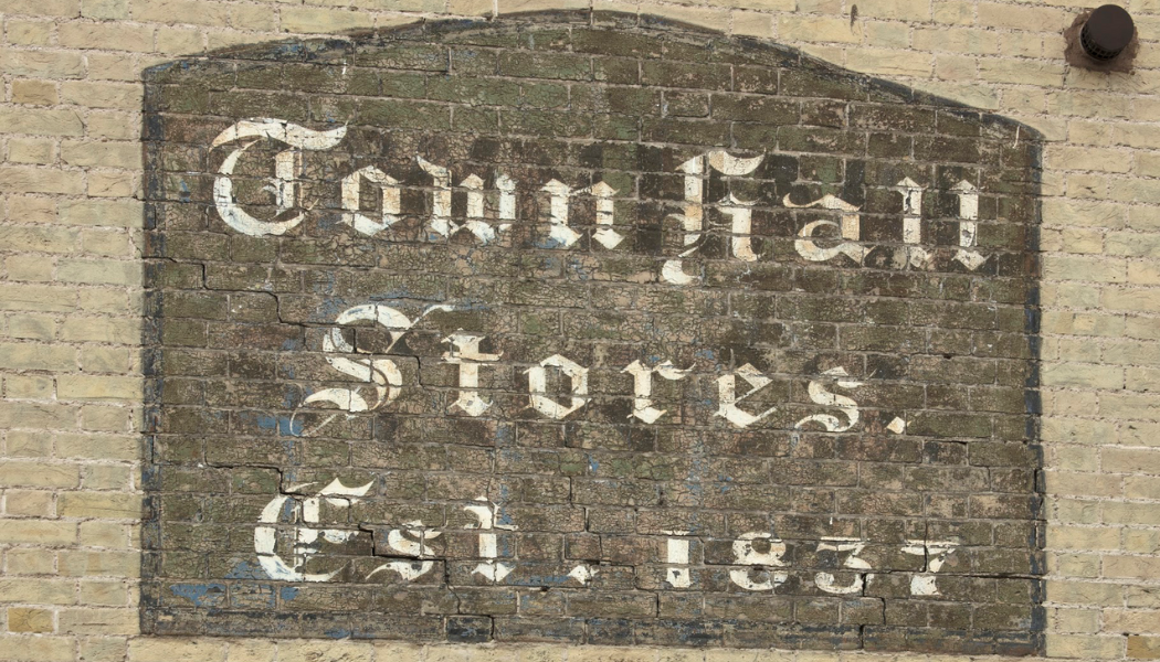 Historic England asks public to hunt country’s ‘ghost signs’