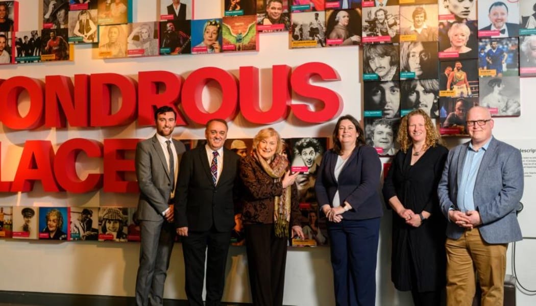 Ken Dodd foundation becomes National Museums Liverpool partner